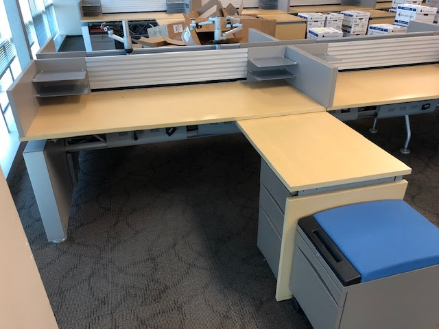 #197 Teknion Marketplace Benching Workstations - Office Solutions Inc
