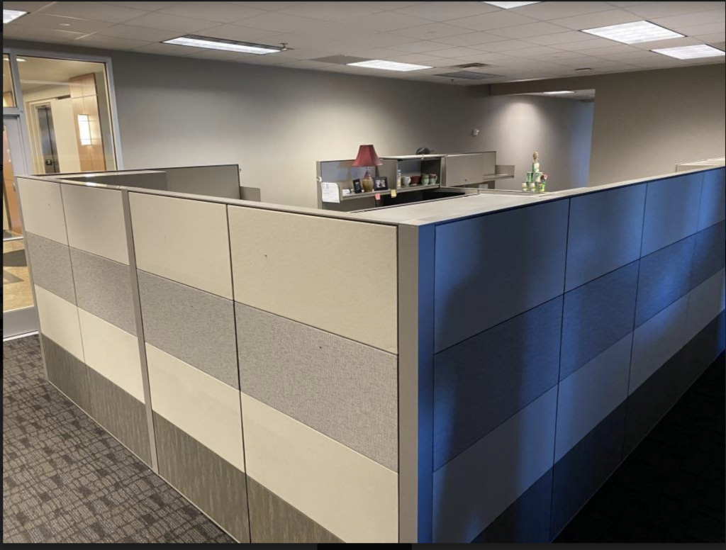 #268 Haworth Compose Corner Stations - Office Solutions Inc