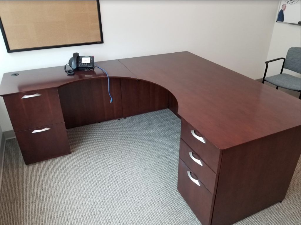 Executive Primary Desk - Office Solutions Inc
