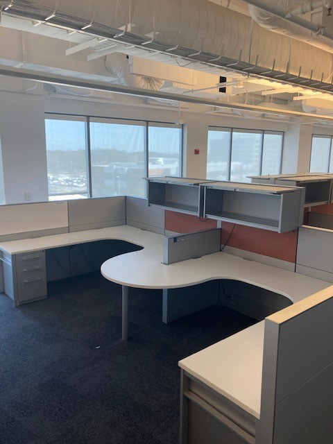 #452 Haworth Compose Workstations - Office Solutions Inc