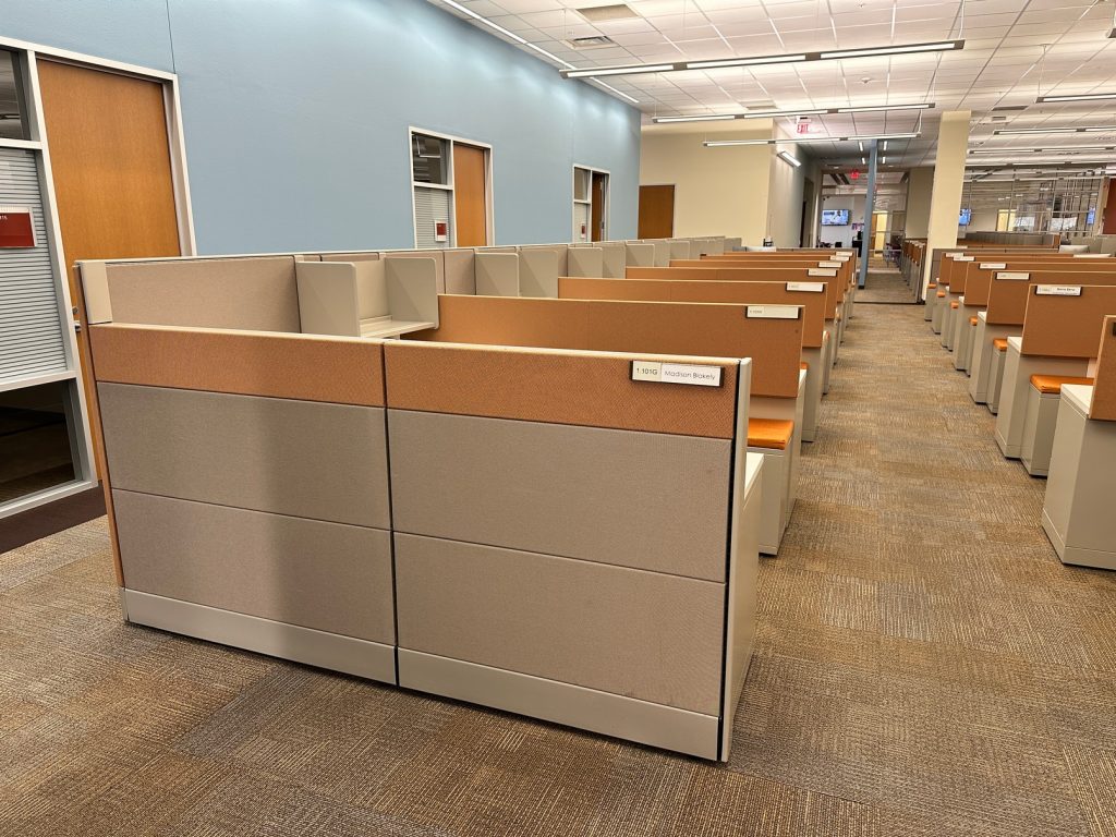 #650 Herman Miller Ethospace Workstations - Office Solutions Inc
